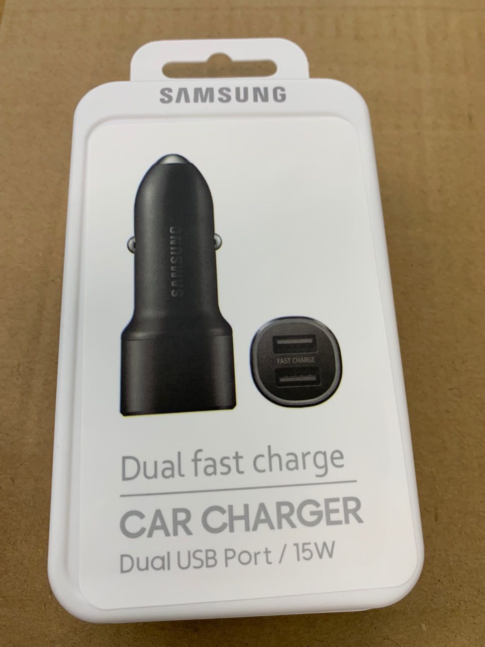 original S10 packingOriginal Samsung S10 car charger with night light ...
